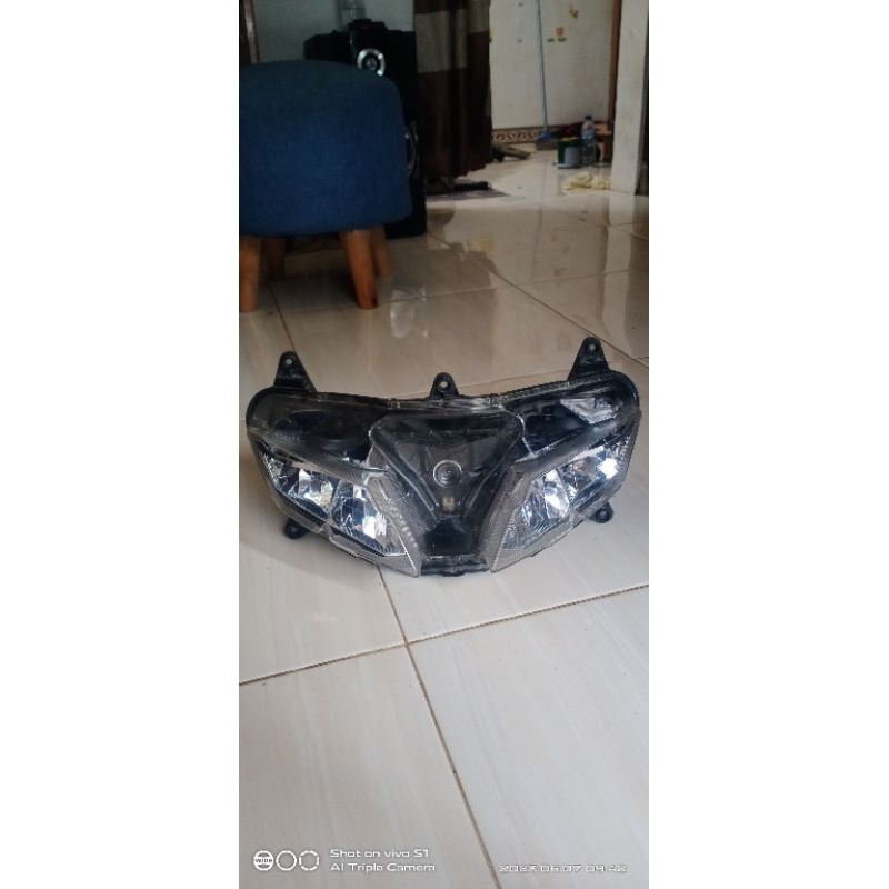 Original yamaha r15 v3 headlamp | Shopee Malaysia