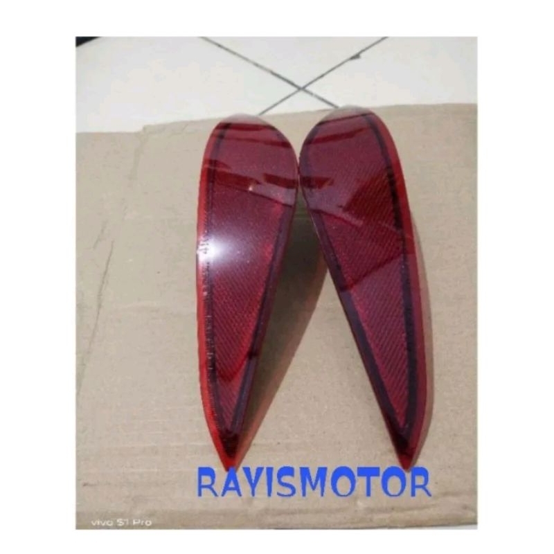 Original Terios 2018-2020 rush rear bumper reflector | Shopee Malaysia