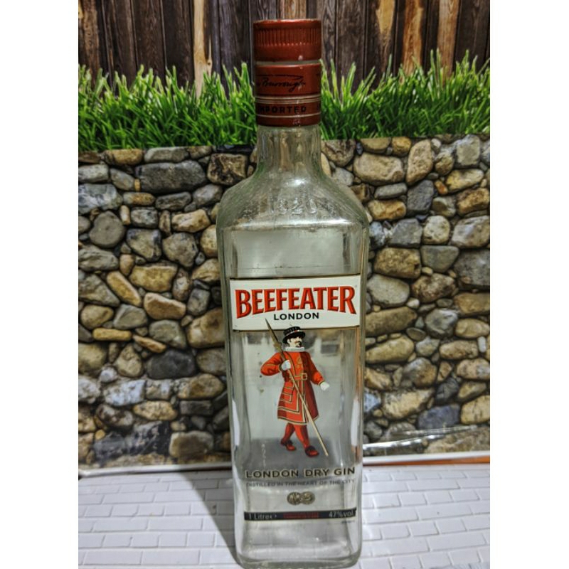 Used beefee London liquor bottles, antique bottles, unique collection ...