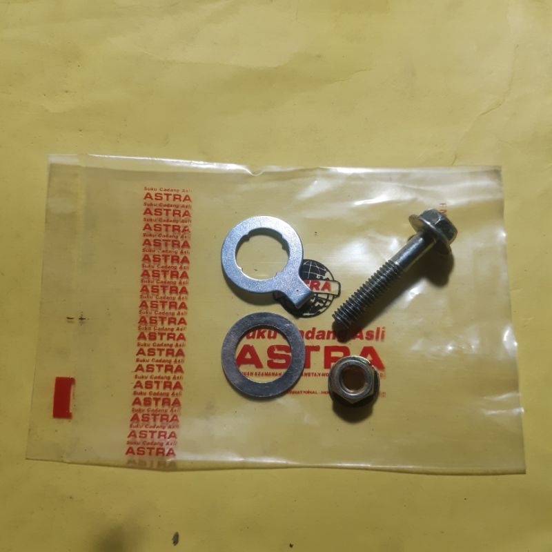 Original Astra international AHM Astra Honda motorbike nuts bolts set ...