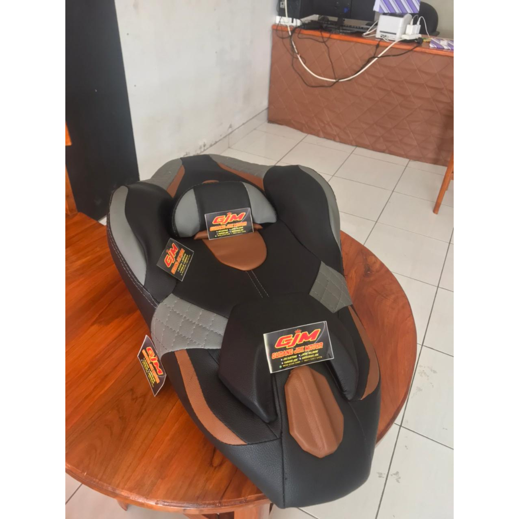 Seat PCX NMAX ADV AEROX CUSTOM Leather MBTECH - Seat CUSTOM FULL MBTECH ...