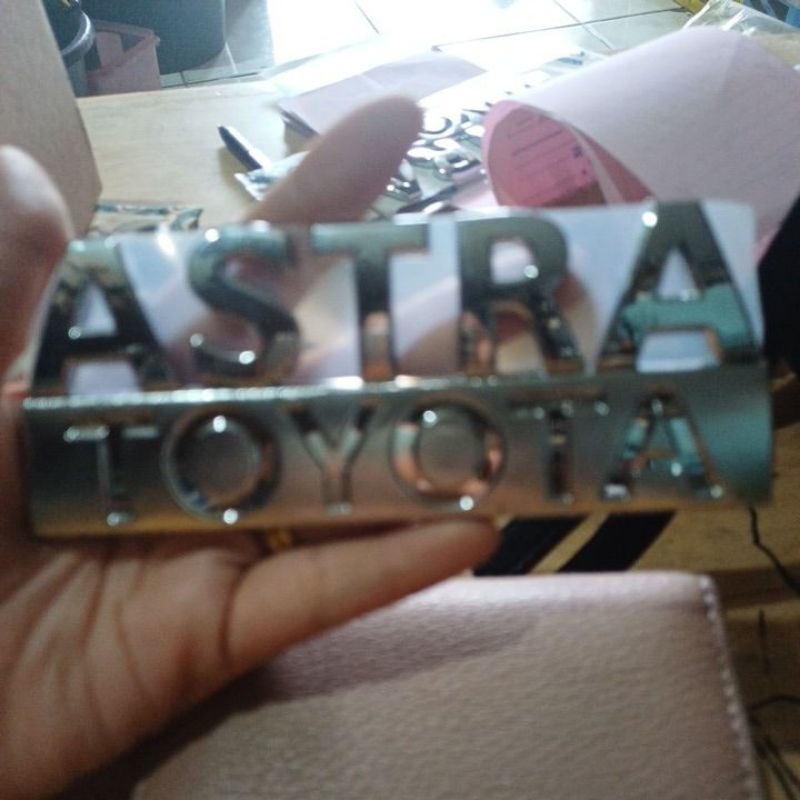 Toyota Logo, astra Toyota emblem | Shopee Malaysia