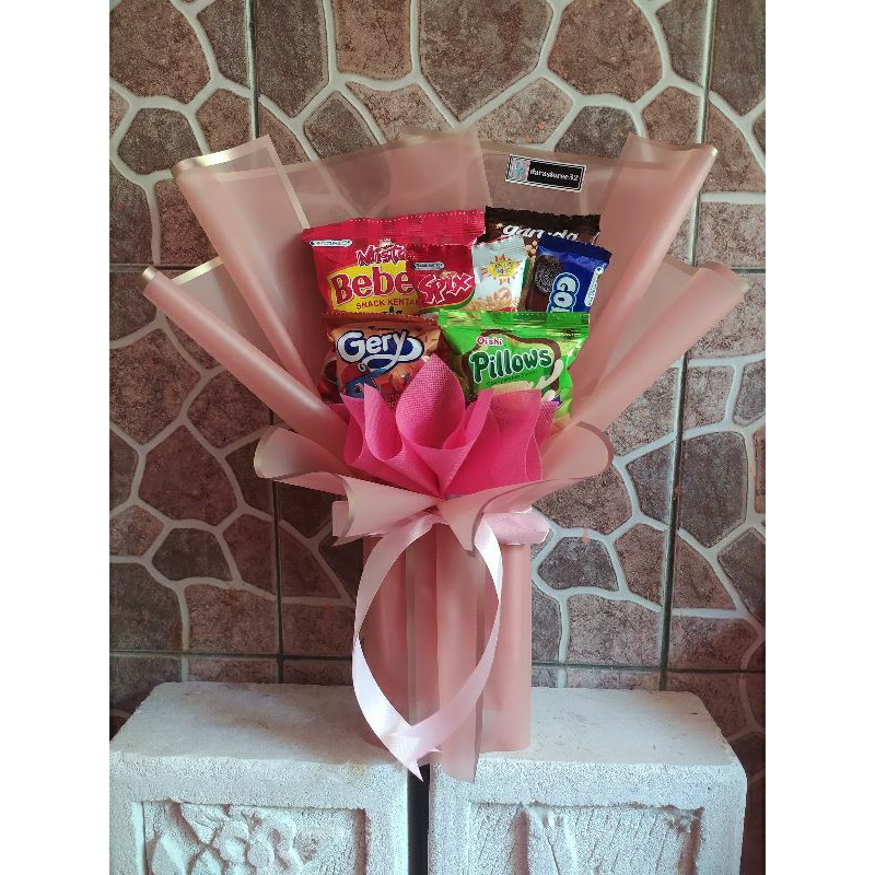 Graduation snack bouquet snack Bucket, sempro flowers, birthday ...