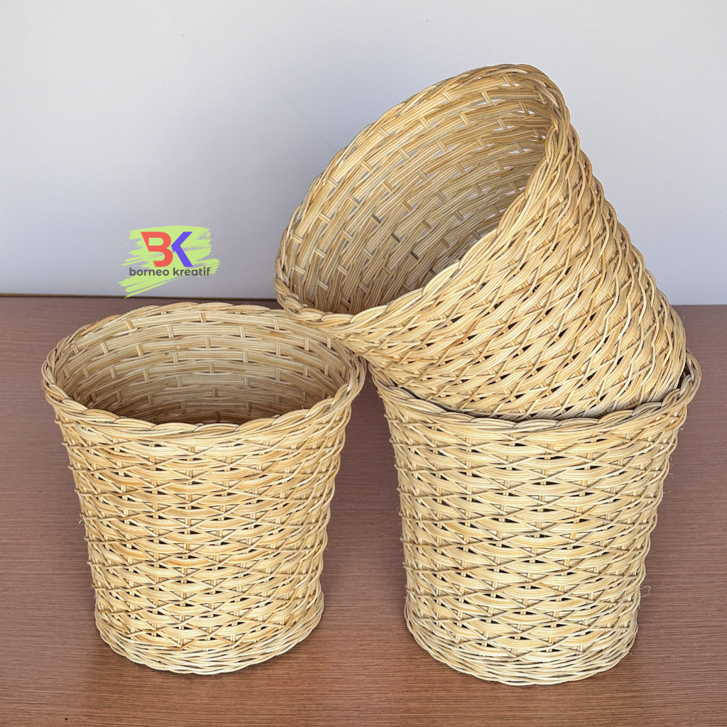 Rattan Trash Basket / Bed Cover Hampers / Blanket Parcel Cover | Shopee ...