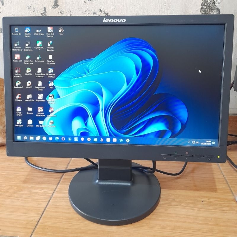 Normal Nominus Wide 19" LENOVO LCD Monitor | Shopee Malaysia