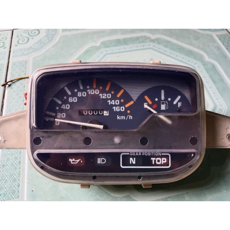 Speedometer fizr Speedometer Speedometer fiz FIZR vega old used ...