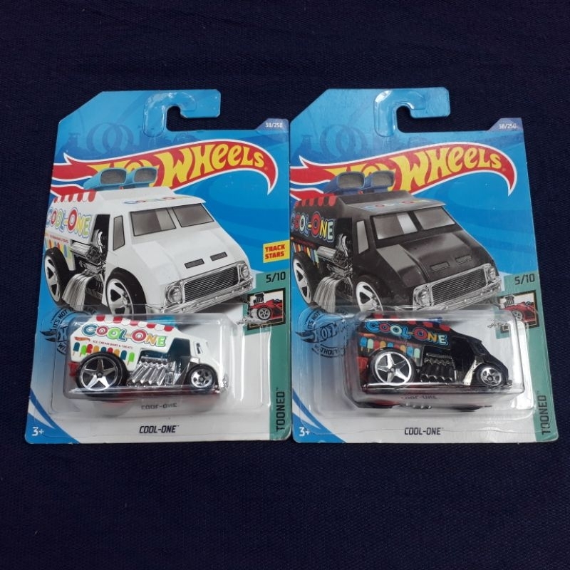 HITAM PUTIH 2 Diecast Hot Wheels HW Tooned Cool One Black White ...