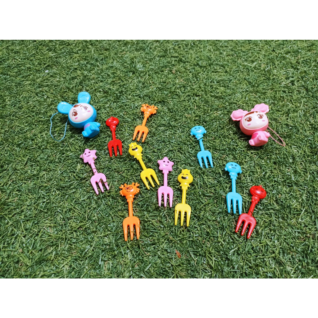 Cartoon BENTO STICKS / CUTE BENTO STICKS / CHARACTER FRUIT FORKS ...