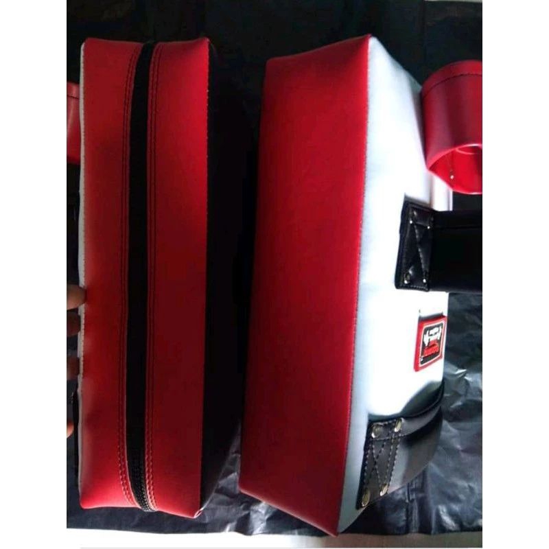 A Pair Of Small Hand Peching Fighter Hand Pad Hand Peching (Original ...