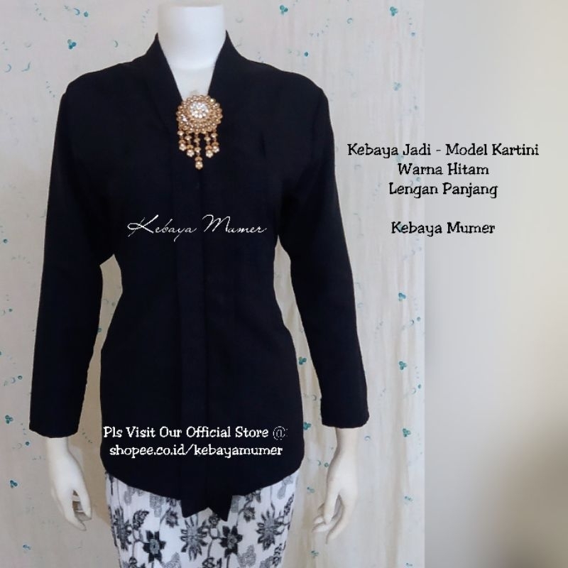 HITAM MERAH PUTIH White Obi Plain Kebaya. Brocade Kebaya. Plain Kebaya ...