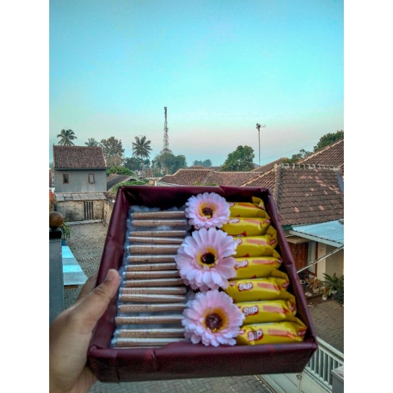 Hampres CONTENTS OF SNAKC and CAN REQUEST | Shopee Malaysia