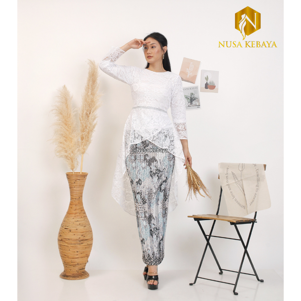 Brukat Kebaya Tunic Batik Plisket Skirt Set Modern Graduation Kebaya ...