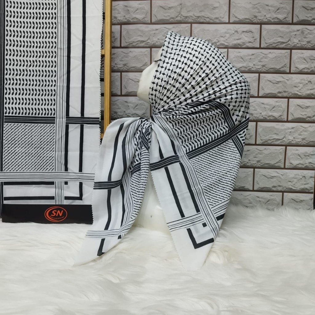 The Latest Rectangular Motif Of The Palestinian Hijab, Palestine Hijab ...