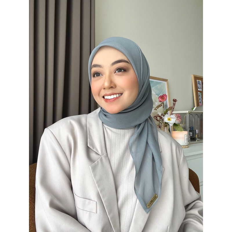 Meira paris japan batch 2 (Square hijab paris japan/plain paris japan ...