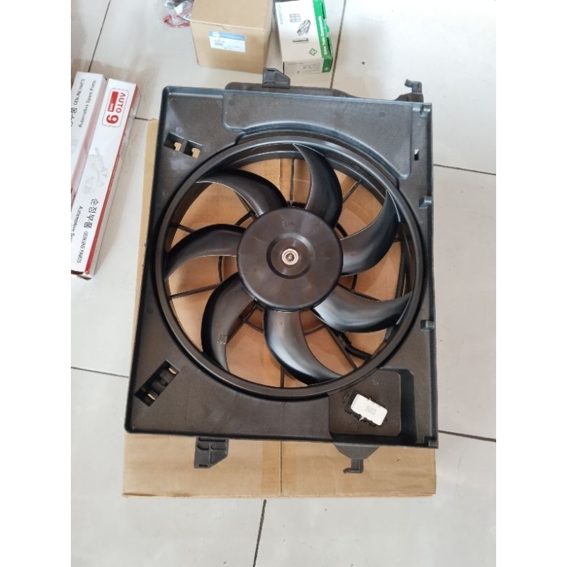 Shroud motor fan assy radiator fan Hyundai grand avega kia all new rio ...