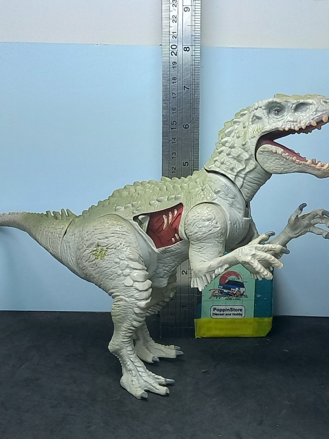 Hasbro Jurassic World Indominus Rex Battle Damage Articulated Figure ...