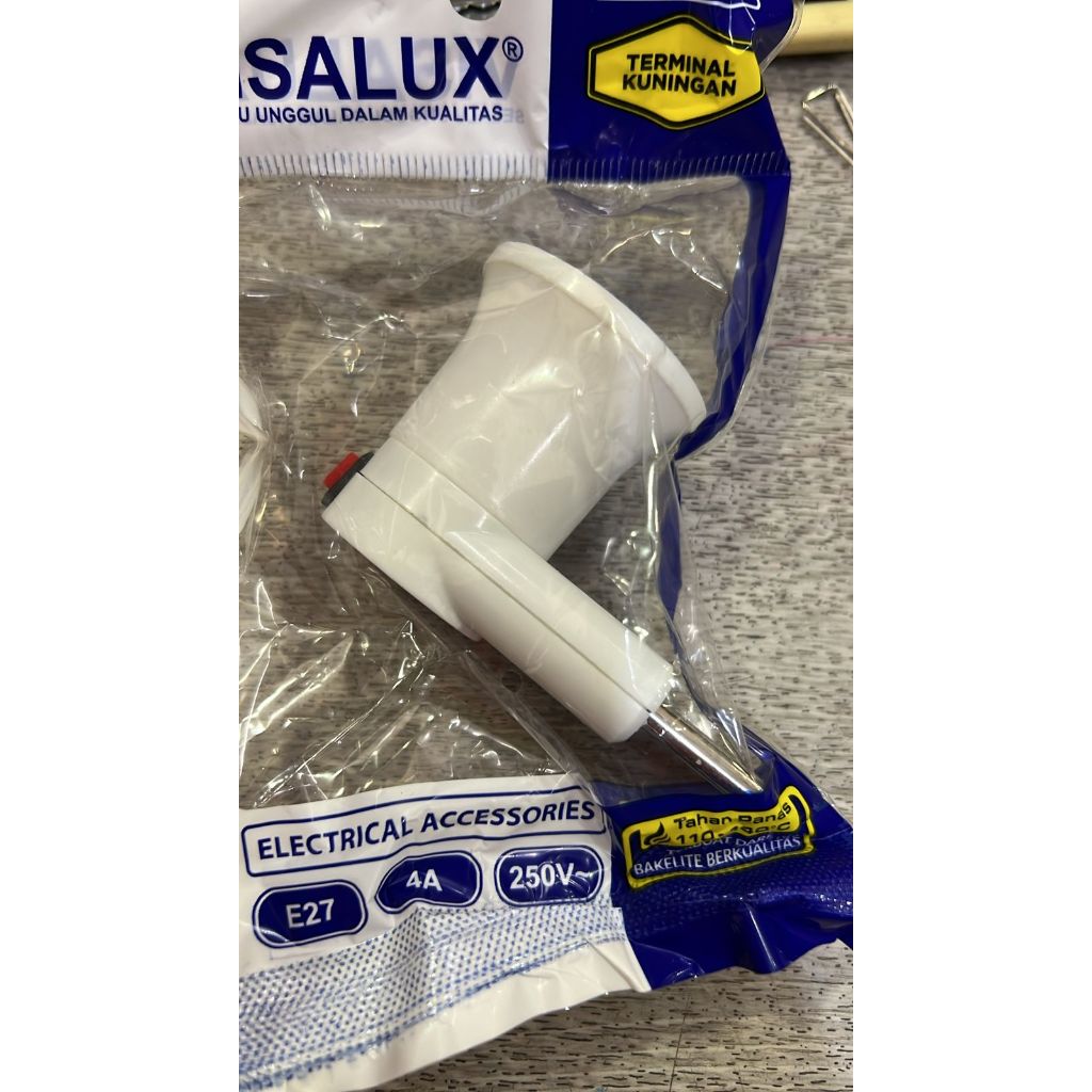 Visalux Plug-in Light Fittings / Pittings and On / Off Switches ...