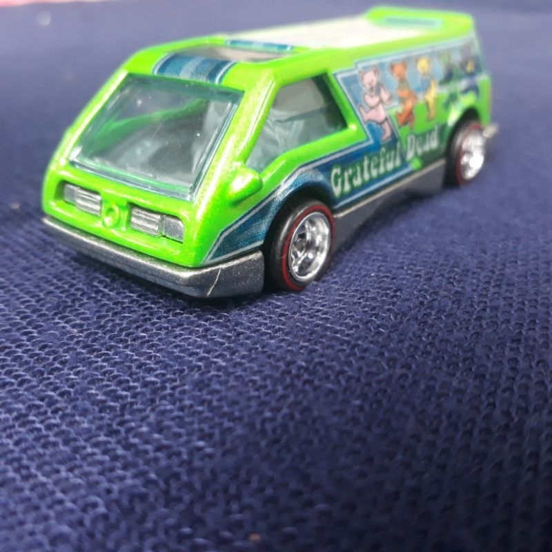 HIJAU Diecast Loose Hot Wheels HW Dream Van XGW Green Grateful Dead ...