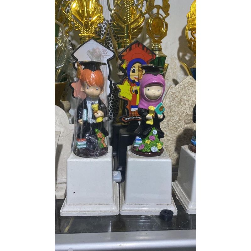 Graduation figures graduation figurines | Shopee Malaysia