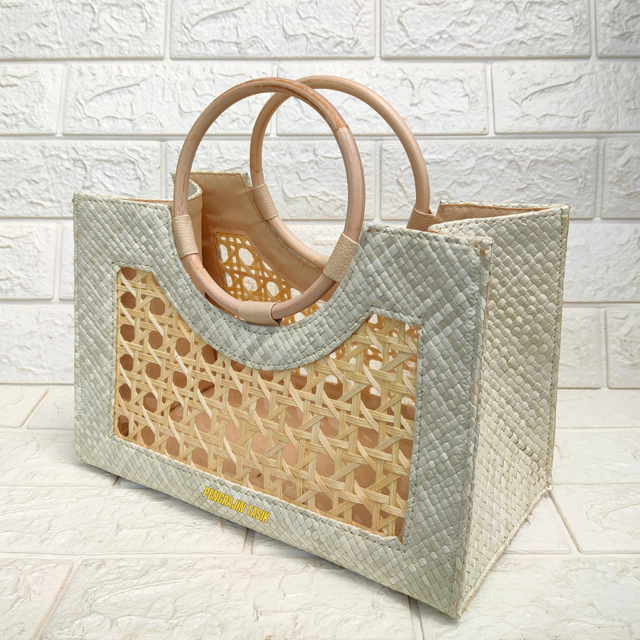 Pandan Woven Bag with Bamboo Motif Woven Rattan Handle Ethnic Women's ...