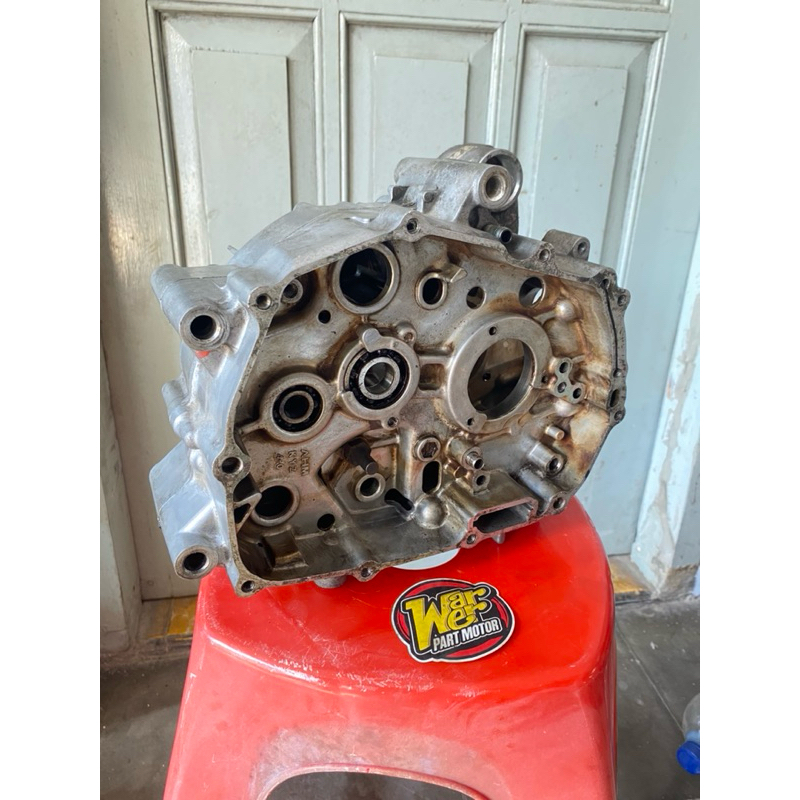 MESIN Block Block kalter crankcase krengkes Engine Middle Right Left ...