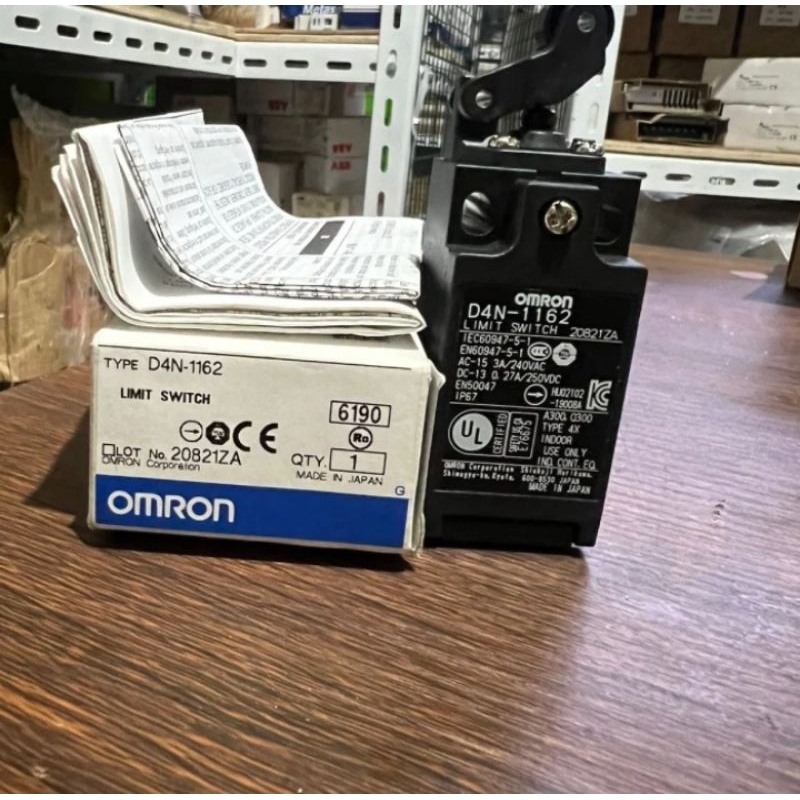 Limit SWITCH OMRON D4N-1162 ORIGINAL ORIGINAL | Shopee Malaysia