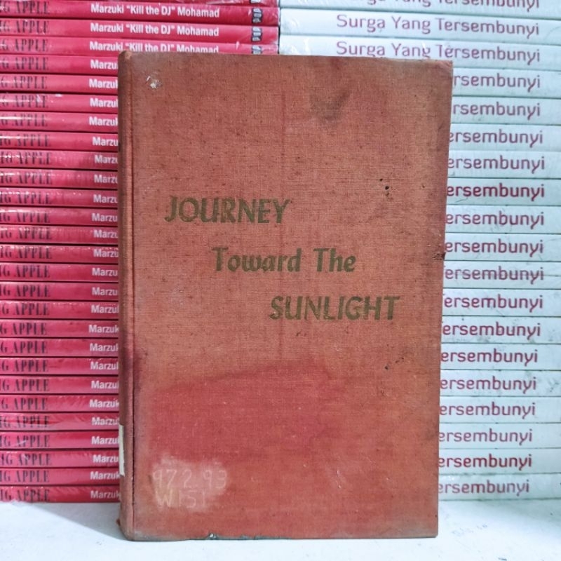 Textbook - Journey toward the sunlight | Shopee Malaysia