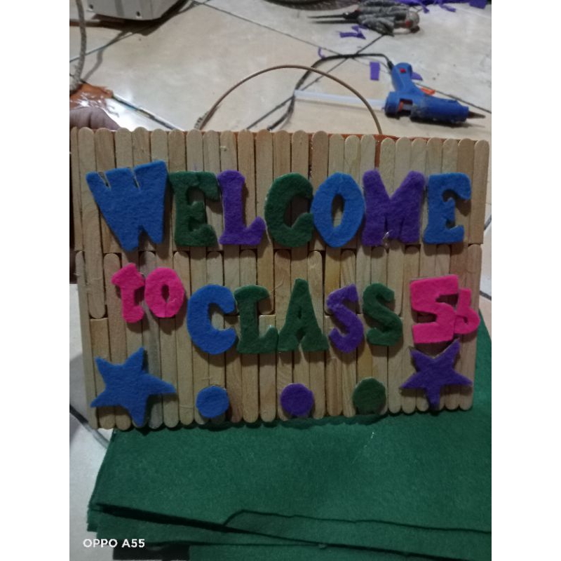 HIASAN DINDING Wall Decoration From Ice Cream Sticks And Flannel ...