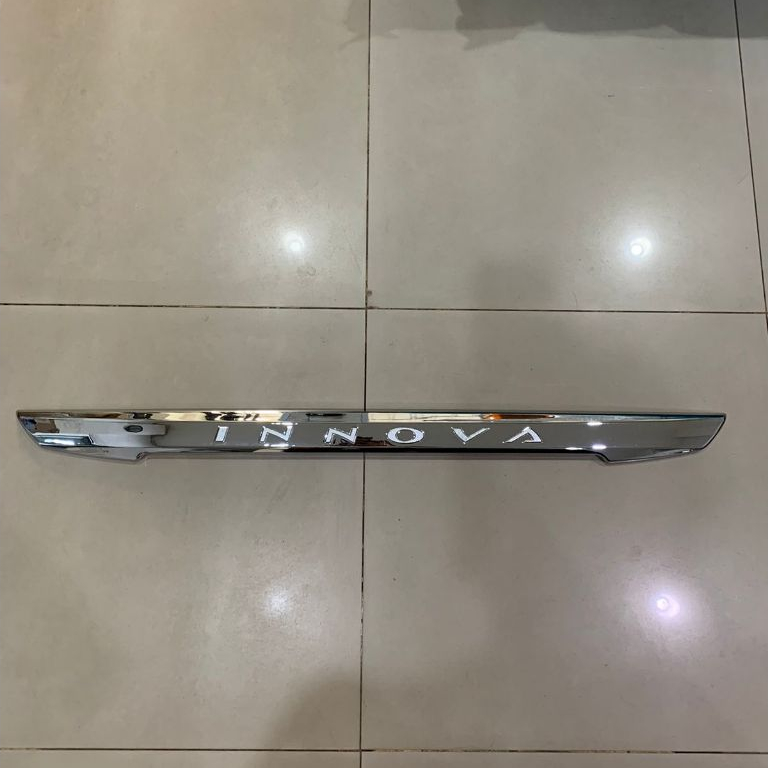 Innova Trunk Lid Trunk 2011 - 2013 List of Rear Chrome Toyota Innova ...
