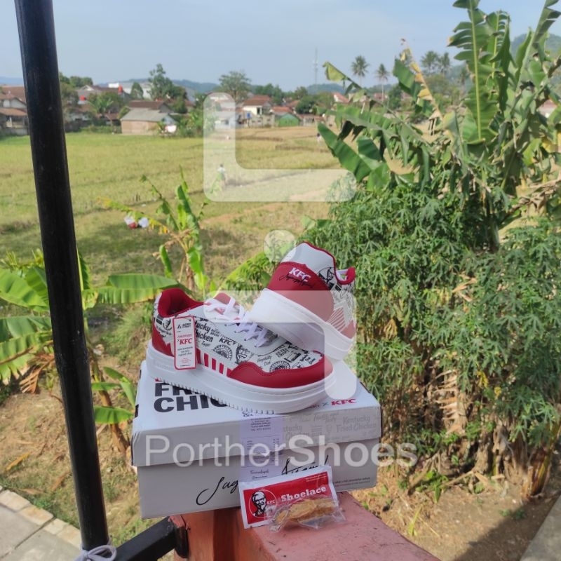 MERAH Aerostreet x KFC /Aerostreet x Shinchan x Tahlilalats (Shincan ...