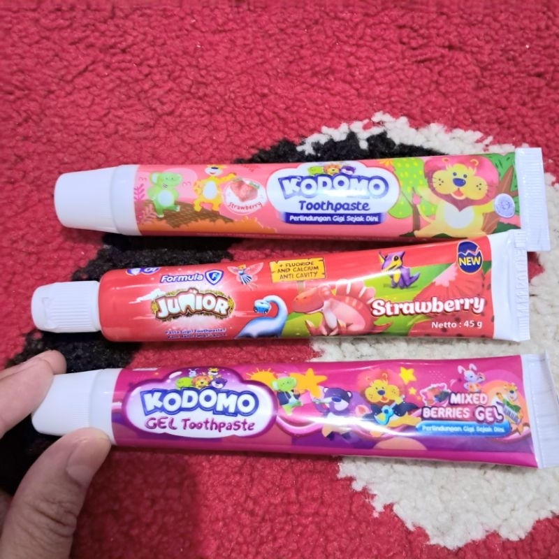 Kodomo Toothpaste Special Toothpaste For Children Strawberry And Mixed Berries Gel 45 gr expired ...