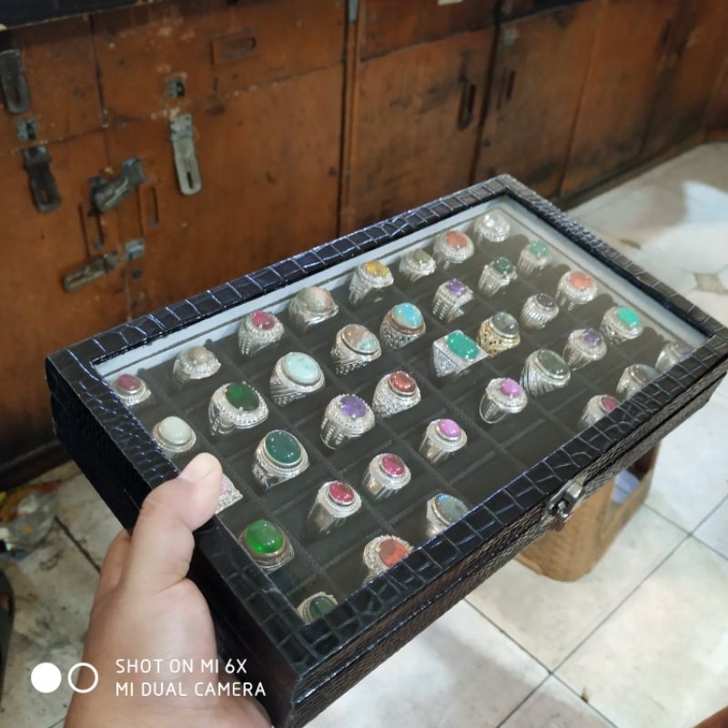 KAYU RING BOX CONTAINS 50 WOODEN FRAME GLASS | Shopee Malaysia