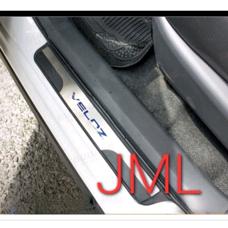 Veloz side sillplates 2022 - 2023 deluxe model. | Shopee Malaysia