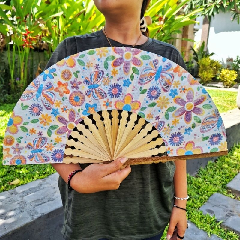 PUTIH 28 cm White Fan with Ermin Motif / Blue Bird Fan / Colorful Dance ...