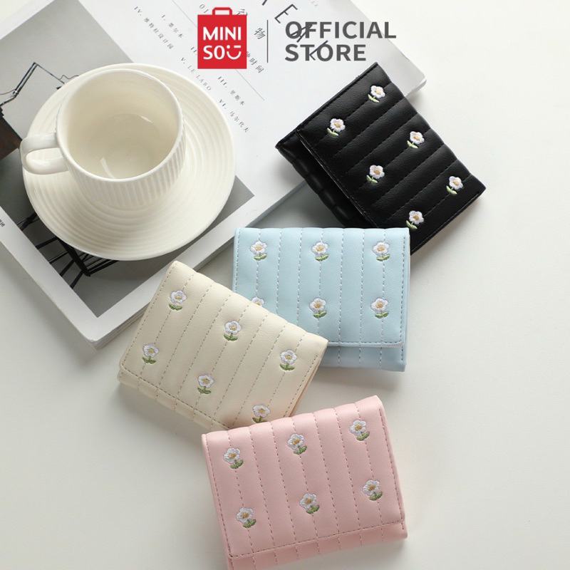 Miniso Women's Embroidered Flowers Short Trifold Wallet (Black blue ...