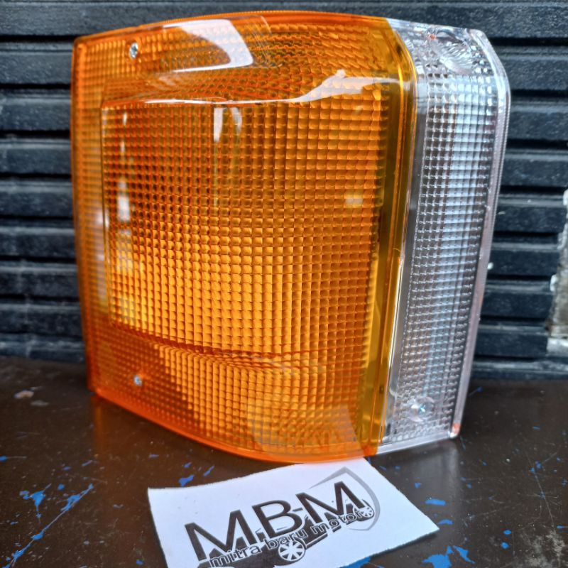 Toyota Kijang Super 86 - 96 Turn Signal Lights | Shopee Malaysia