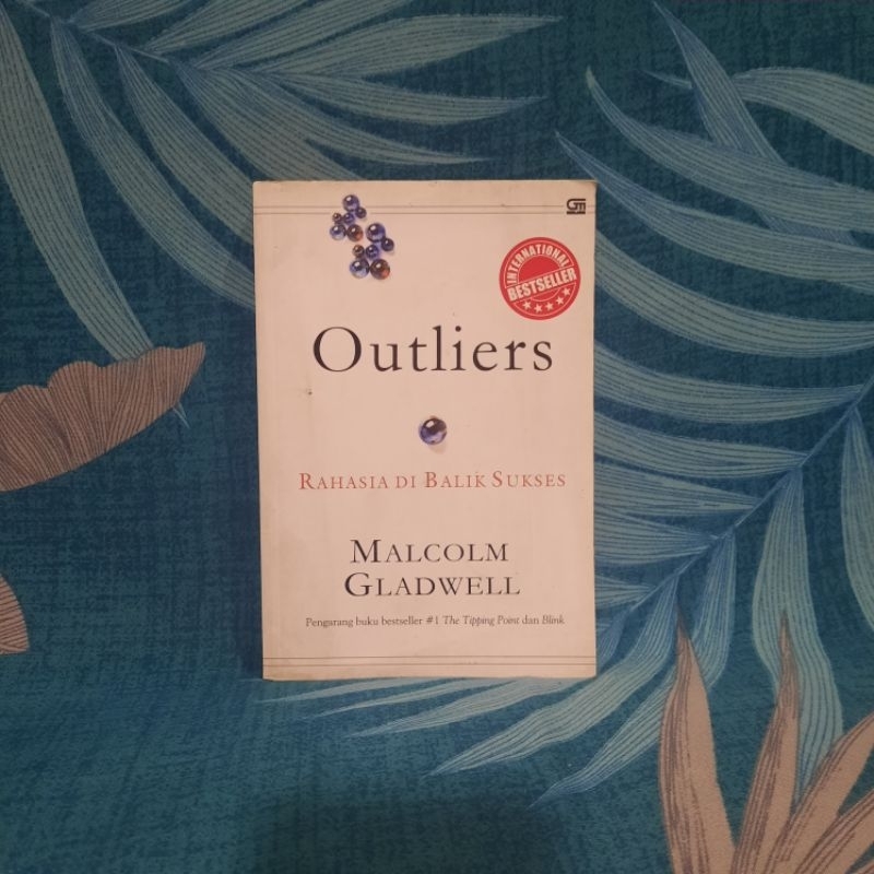 Original Outliers Malcolm Gladwell Motivational Book | Shopee Malaysia