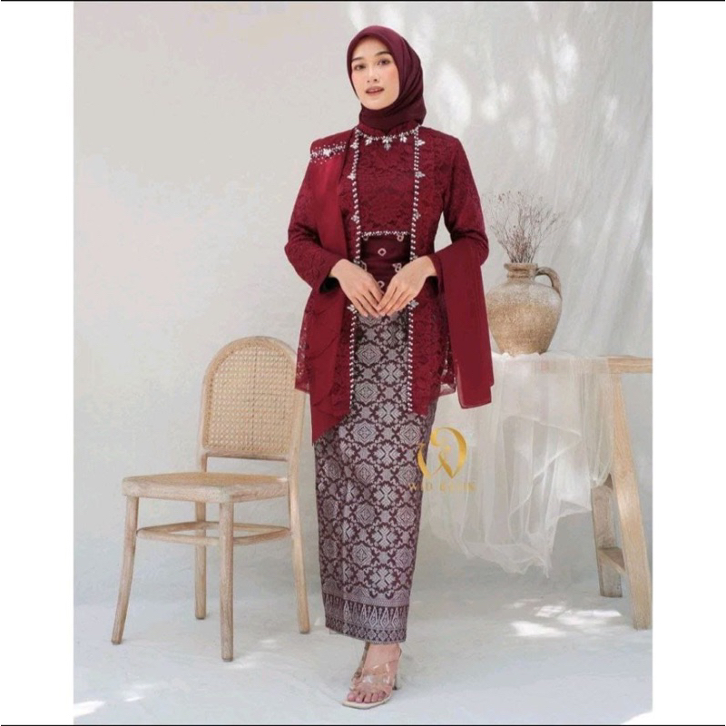 Kebaya set, brocade suit, top and bottom, modern laksmi kebaya ...