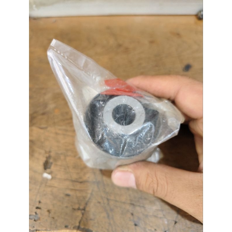 Boss Bushings per Front Leaf suzuki new carry tayo 2019 And Above ...