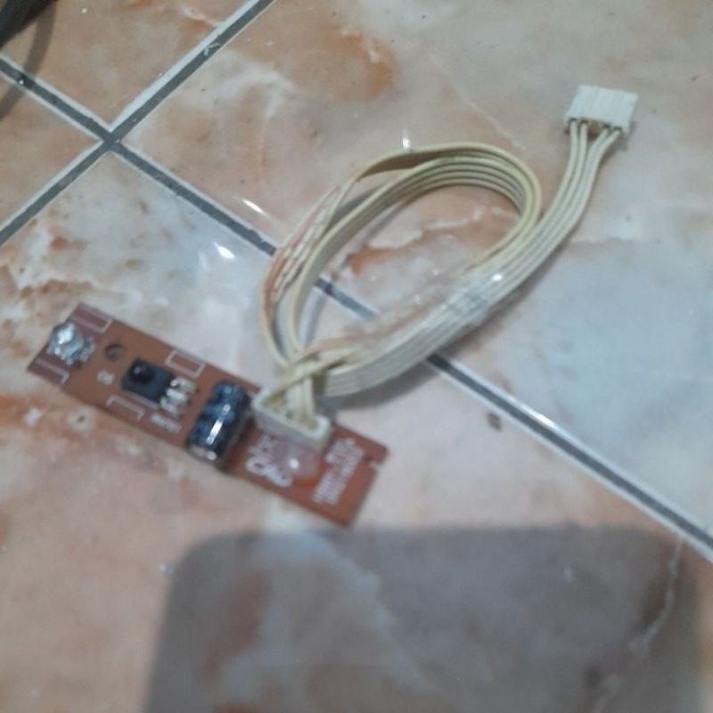 Polytron led tv Sensor For 22inch To 24inch Short Socket | Shopee Malaysia