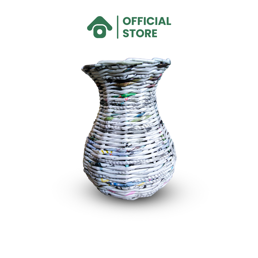 Flower Vase from Newspaper with Original Newspaper Colors | Flower Vase ...