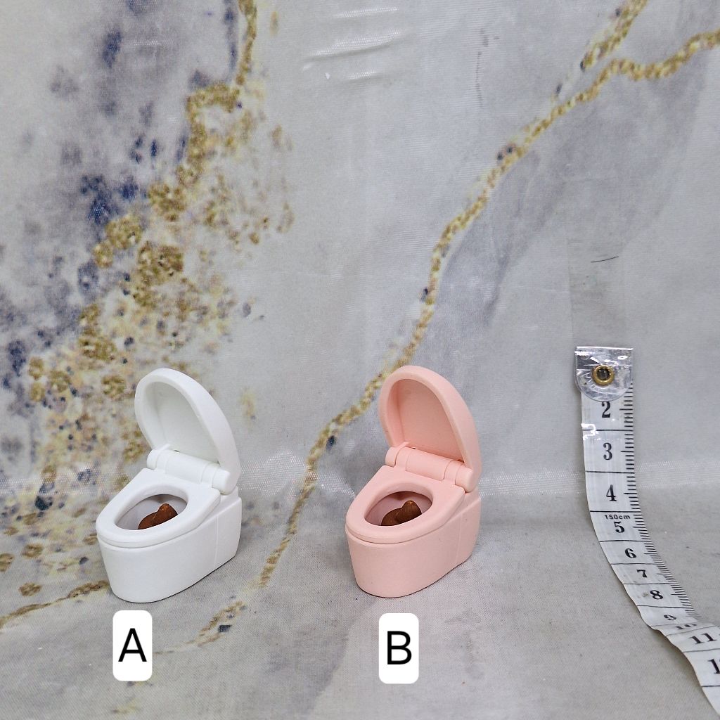 Miniature Toilet Poop Poo Sitting Toilet White Pink Rubber Gashapon ...