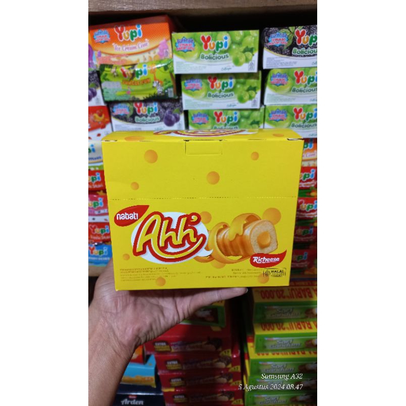 Nabati Ahh Cheese & Korean Goguma Flavor 1 Box Contains 20 Picis @4g ...
