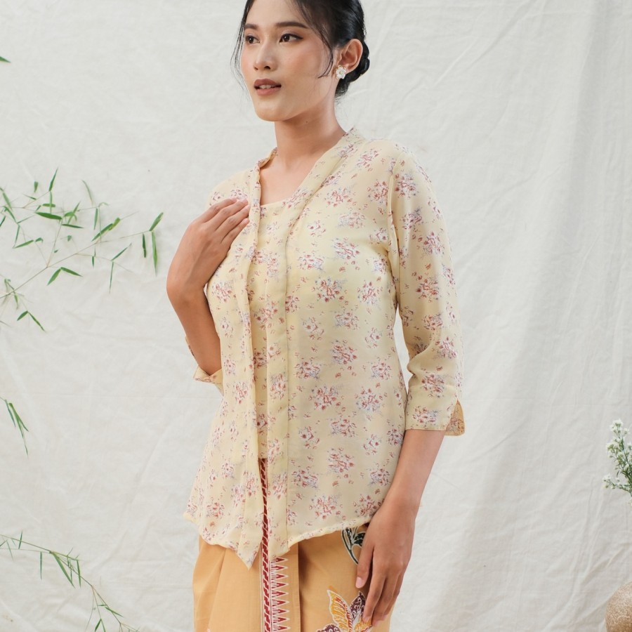 Kutubaru kartini viola Kebaya 7/8 sleeves meradelima yellow chiffon ...