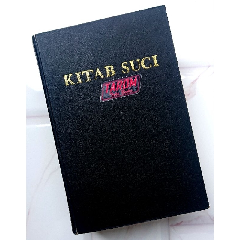 Holy Bible (INJIL/ Bible) Javanese Language: LAI & Kanisius (1994 ...