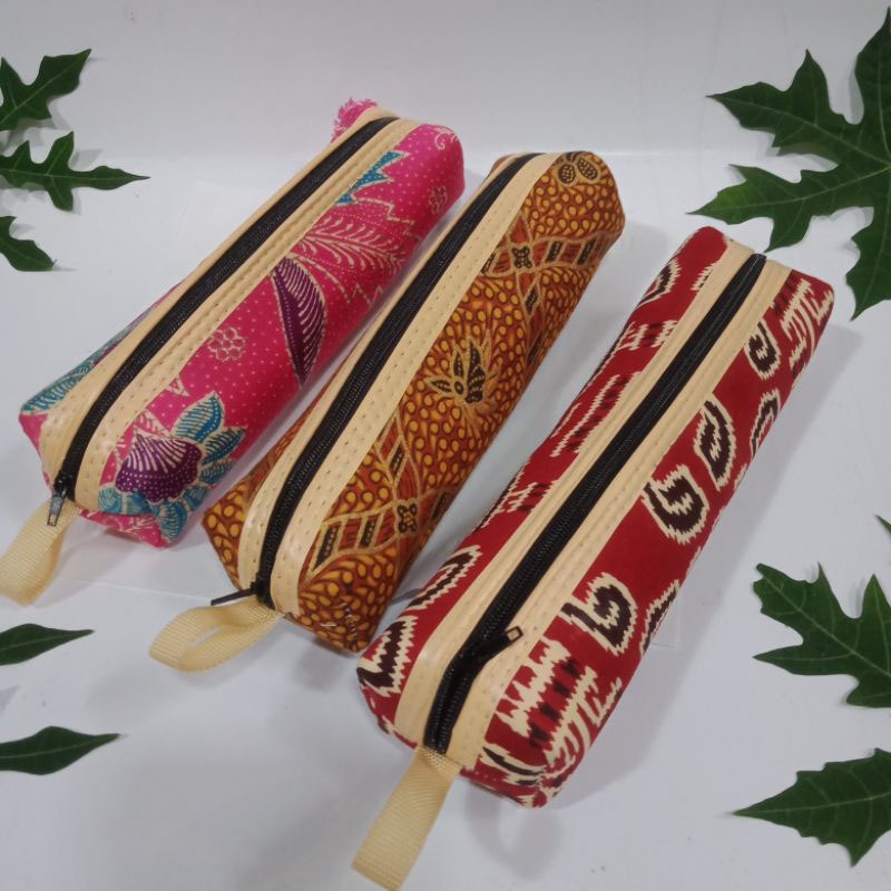 Souvenir 19x7cm batik pencil case in Bali | Shopee Malaysia
