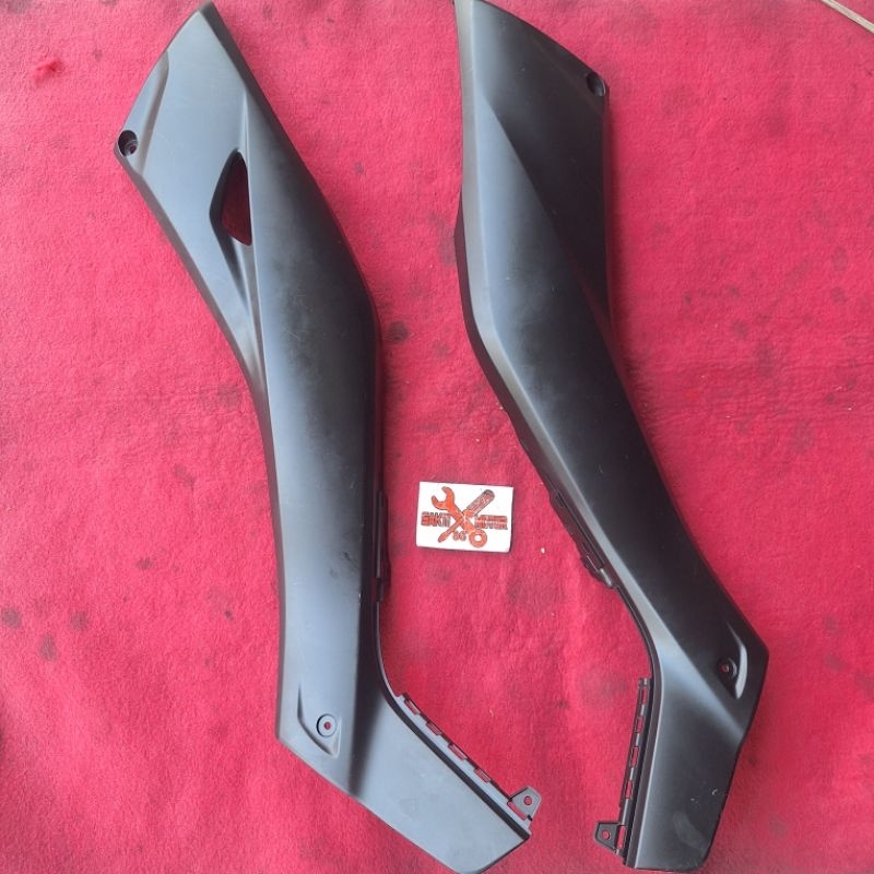 Cover side Delta Box Yamaha X max Xmax Original | Shopee Malaysia