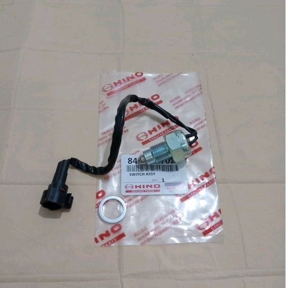 Reverse switch Dyna HT 130 Hino Dutro back up switch dynasaurus 130HT ...