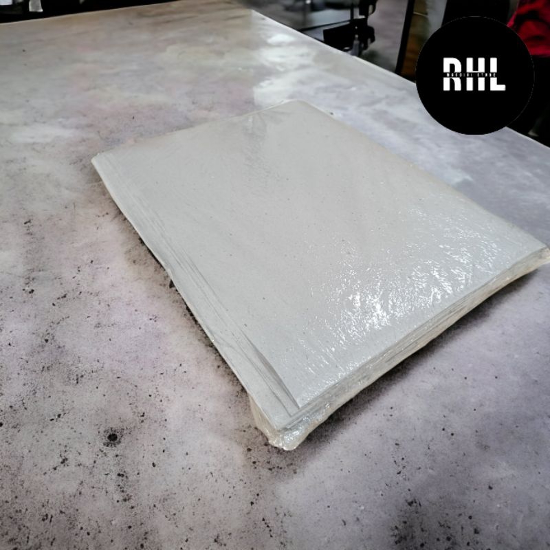 Plain NEWSPAPER PAPER 1 KILOGRAM CLEAN | Plain NEWSPAPER 1 KG | Shopee ...