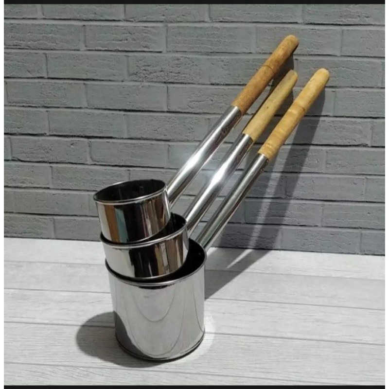 40cm long wooden gagng stainless water dipper / stainless thai tea ...